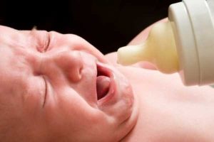 Why is Baby Suddenly Refusing Bottle and What to Do?